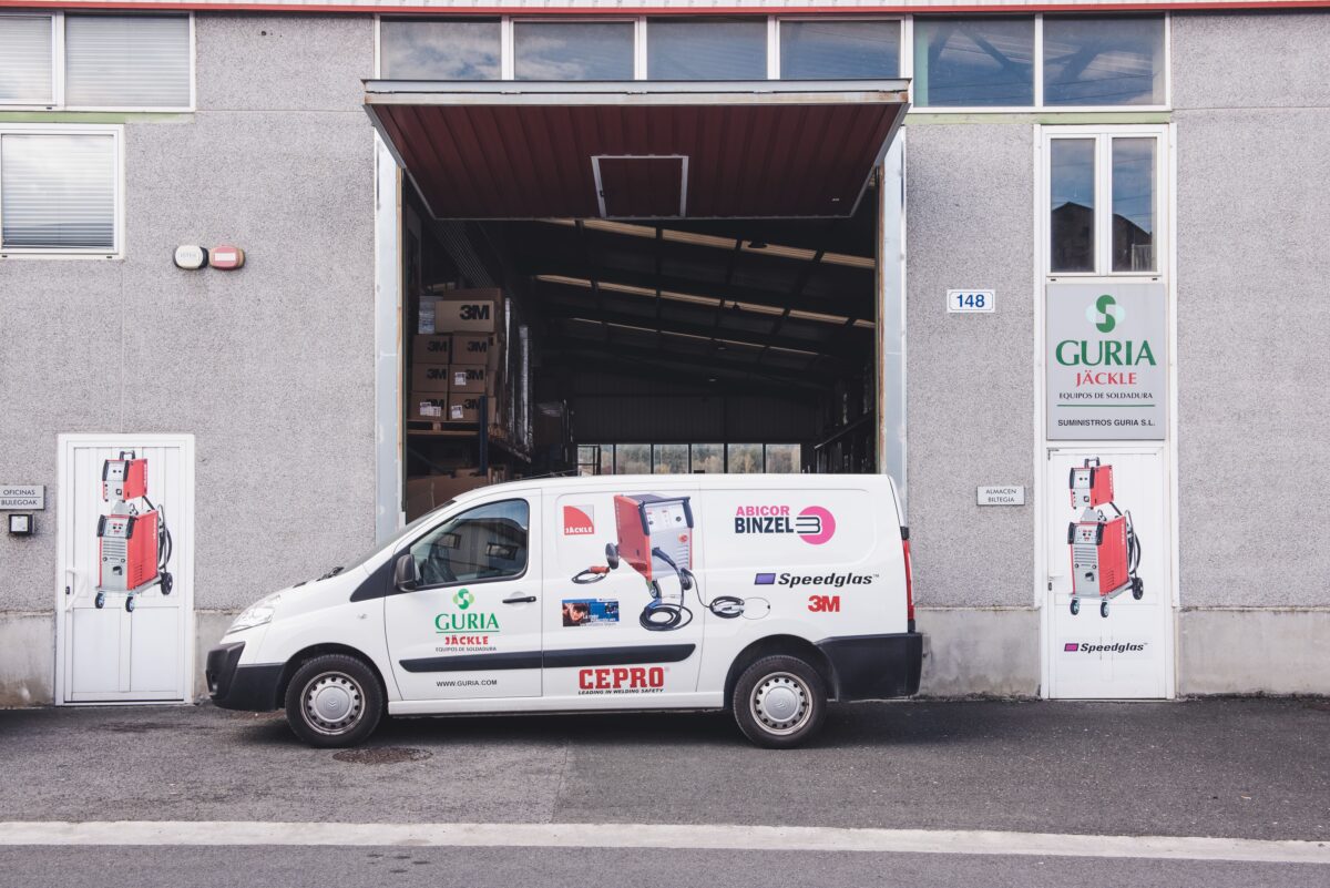 CONTACTO - Suministros GURIA SL